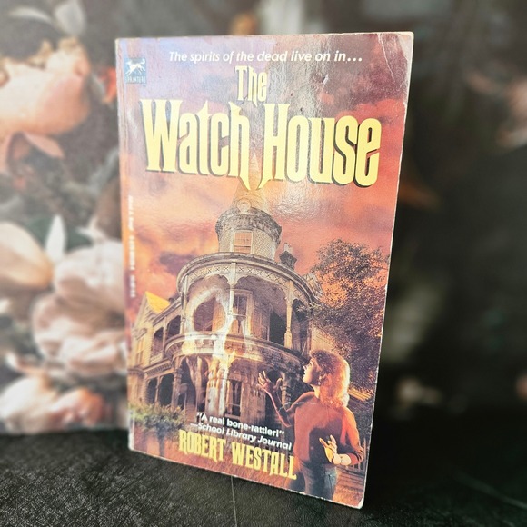 Accents | Vtg The Watch House By Robert Westall 199 First Borzoi ...